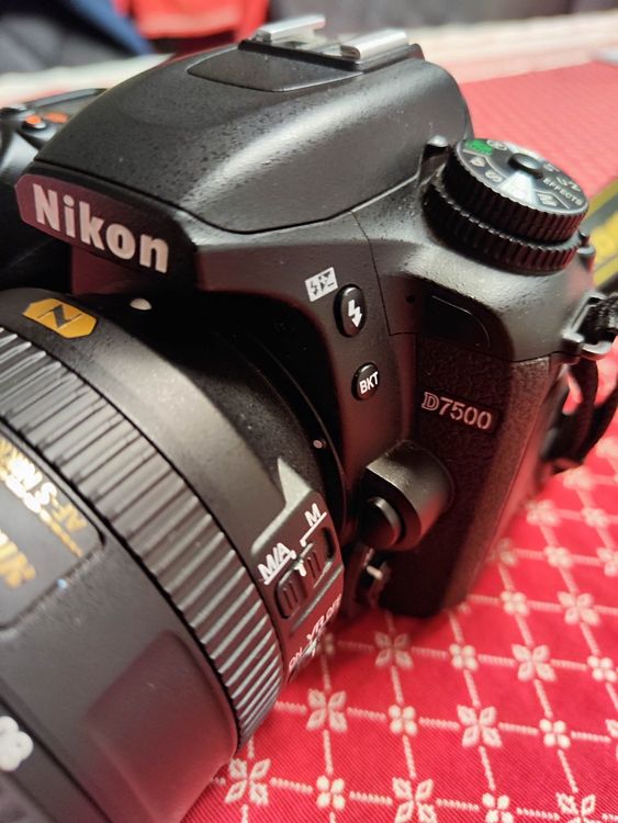 Nikon D7500 DSLR Camera with Lens - Excellent Condition! (Gebraucht) in ...