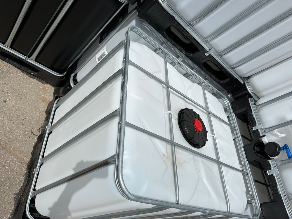 IBC Wassertank 1‘000 Liter neu (Neu und originalverpackt) in ...