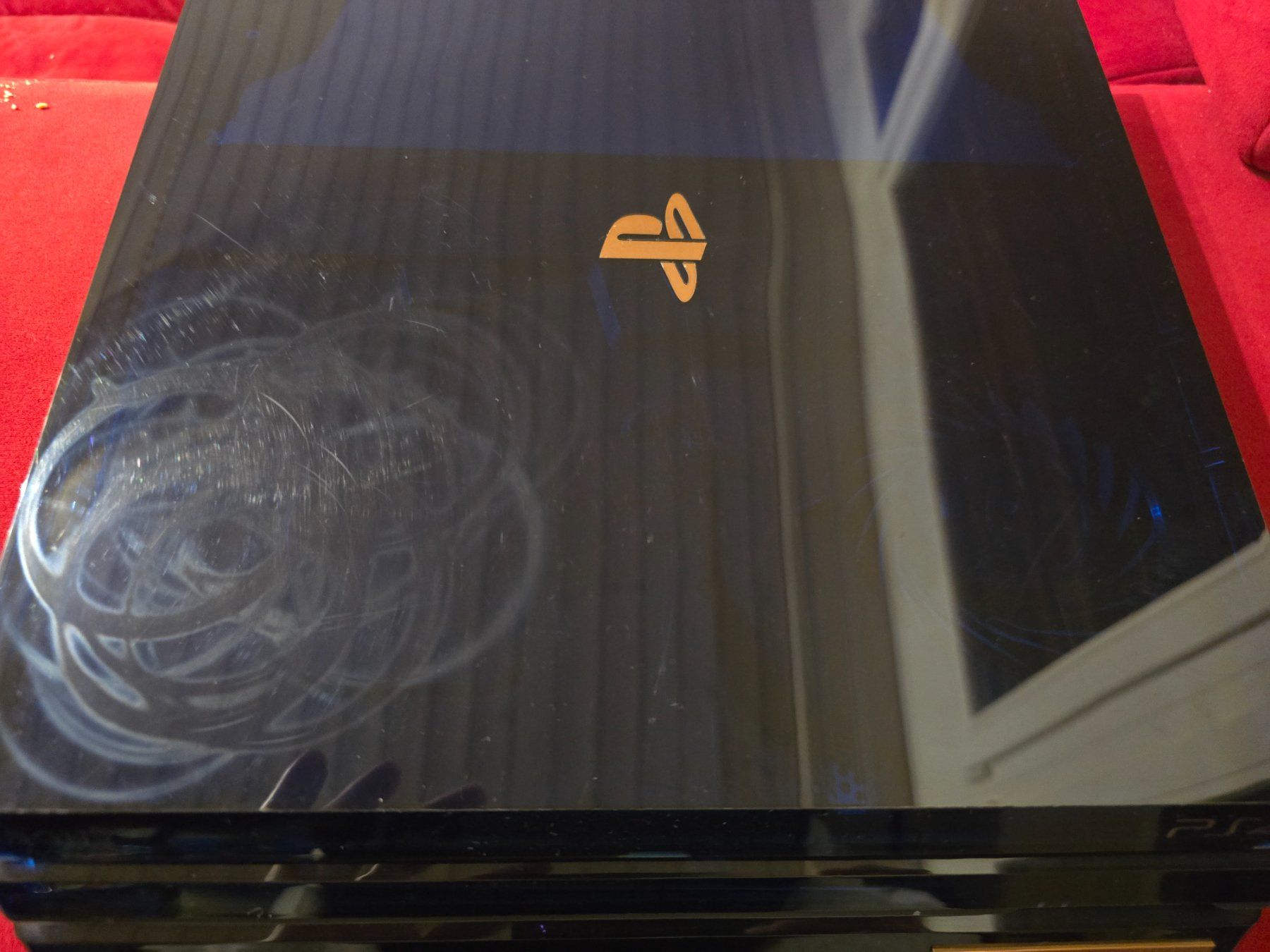 PlayStation PS4 Pro limited edition 500 million;Nr8xx/50'000 (Gebraucht ...