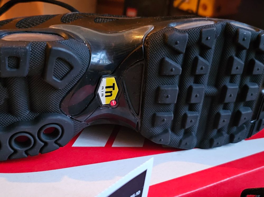 Rare - Nike Air Max TN Ultra Triple Black - StockX (Neu (gemäss ...