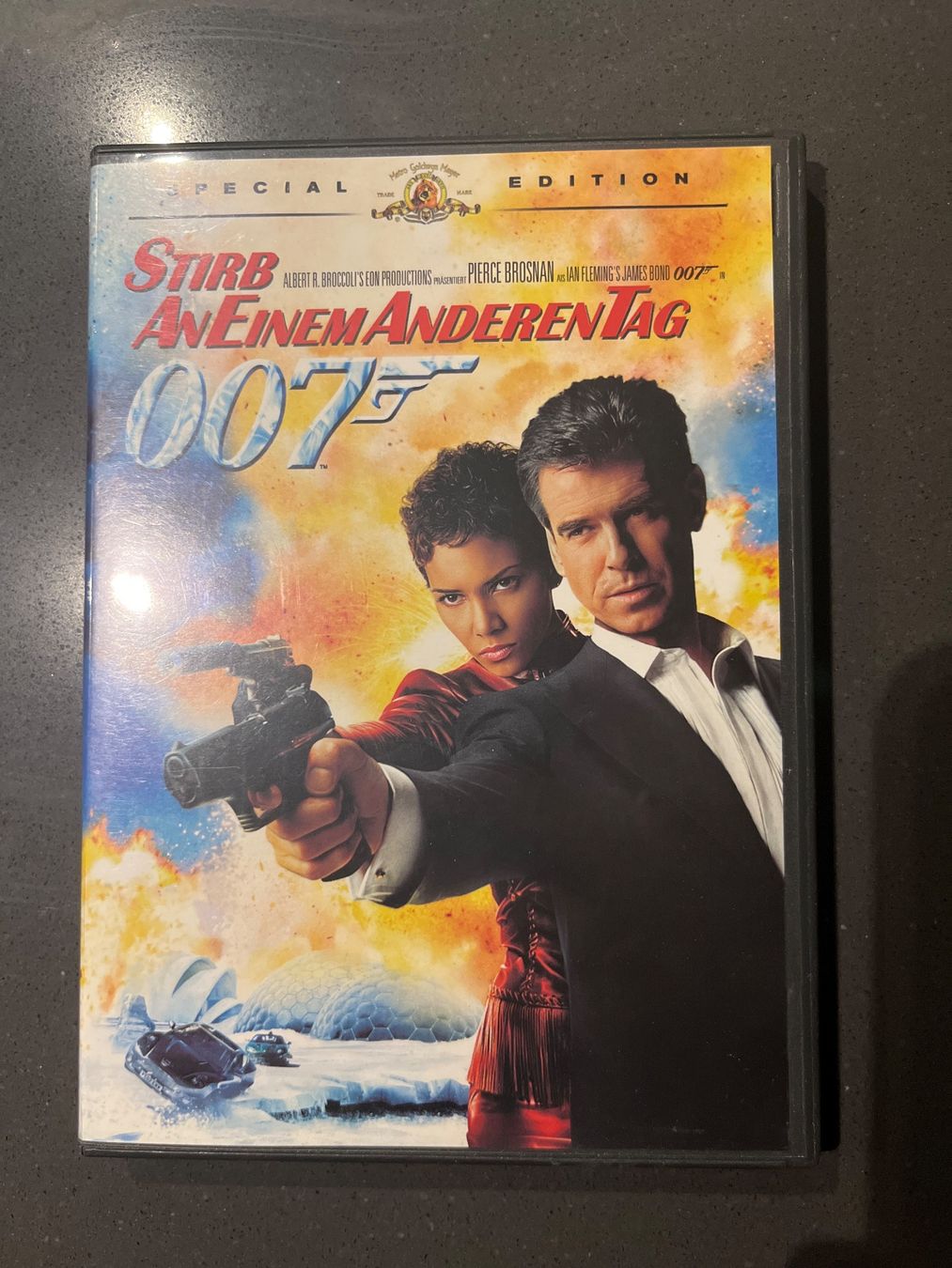James Bond 007 – Stirb an einem anderen Tag (2002) DVD 📀 (Neu (gemäss ...