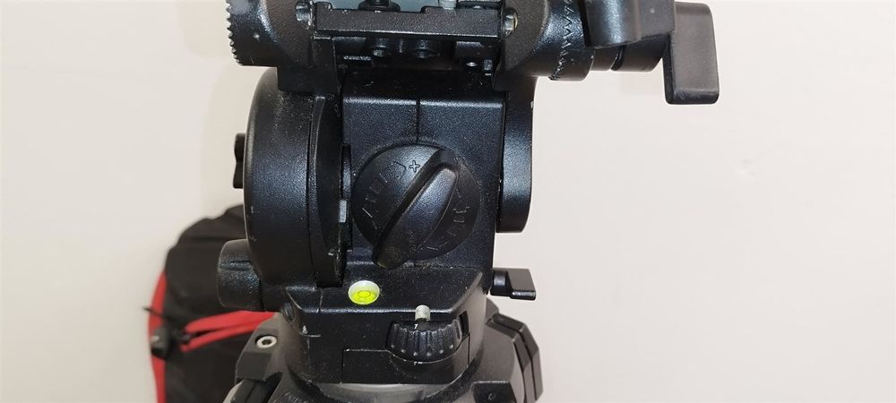 Vinten Pro Touch 350 mit Pro Touch 510 (Gebraucht) in Niederdorf für CHF 125 – mit Lieferung auf ...