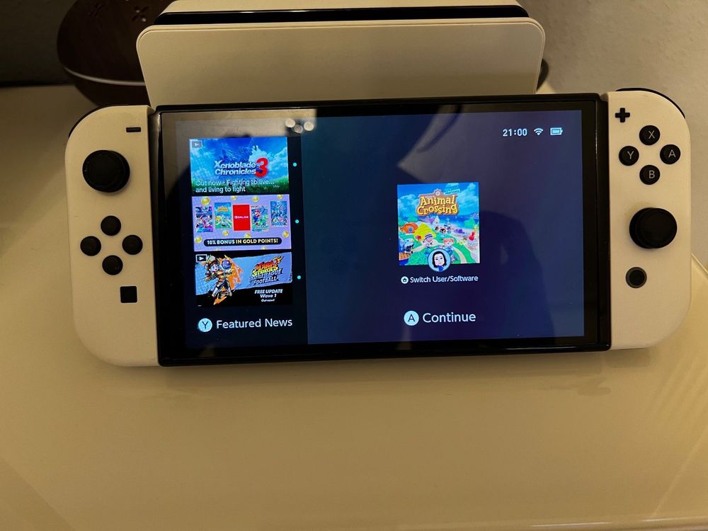 Switch OLED 2021 + Animal Crossing (Gebraucht) in Genève für CHF 289 ...