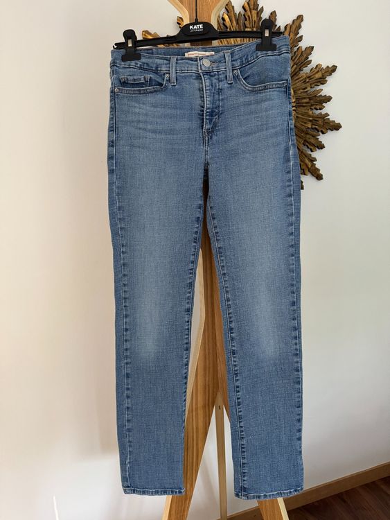 Jean Levi's 314 - coupe droite - W28 L 32 bleu (Gebraucht) in Genève für CHF 11 – mit Lieferung ...