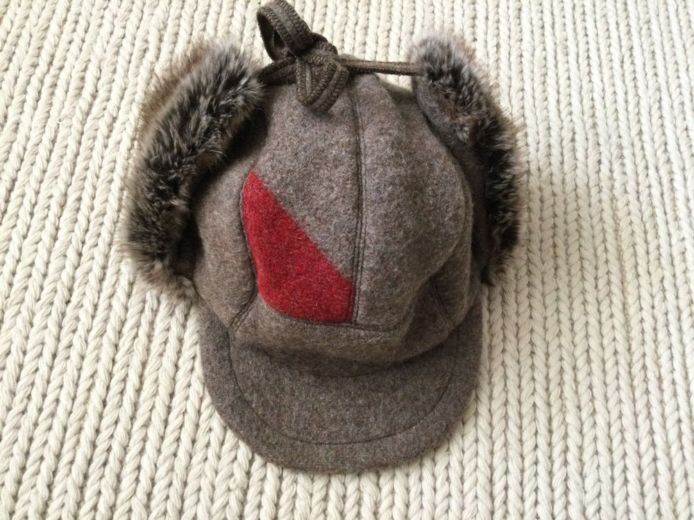 *Risa* 5- Pannel Pelzmütze Armee Decke Gr.M (Neu und originalverpackt) in Weiningen ZH für CHF ...