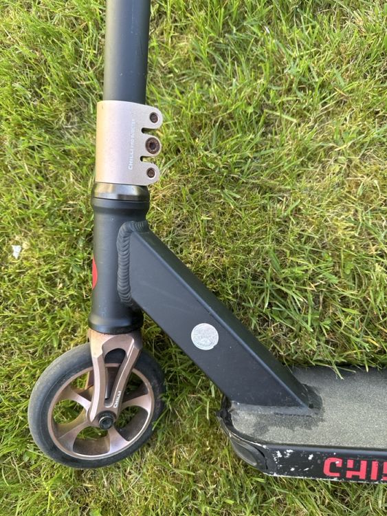Chilli Pro Scooter CPS Ghost, Top Zustand, sofort fahrbereit (Gebraucht ...
