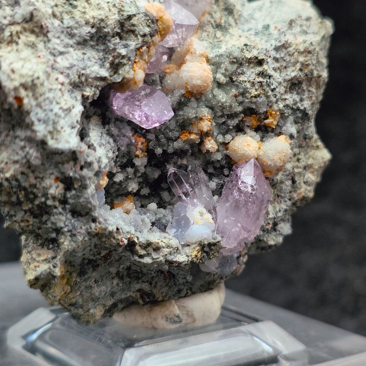Seltenes italienisches AMETHYST-ZEPTER auf GRÜNEM CHALCEDON (Neu (gemäss Beschreibung)) in ...