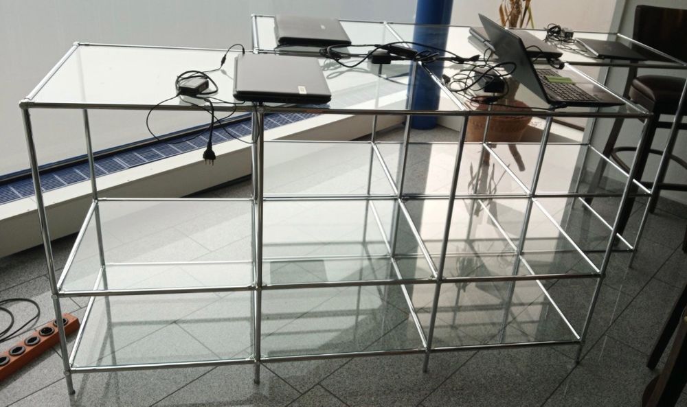 2Stk. Glas Metall Regal -Vitrinen Gestell UMDASCH nicht USM (Gebraucht ...