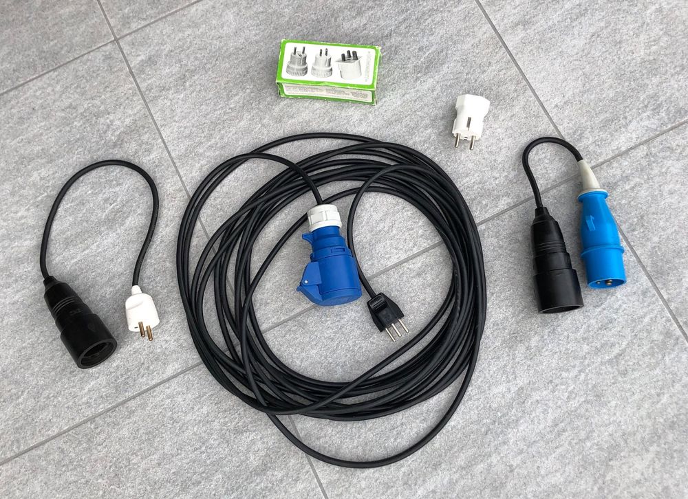 Camping Strom - Adapterkabel und Stecker (Gebraucht) in Uttigen für CHF ...