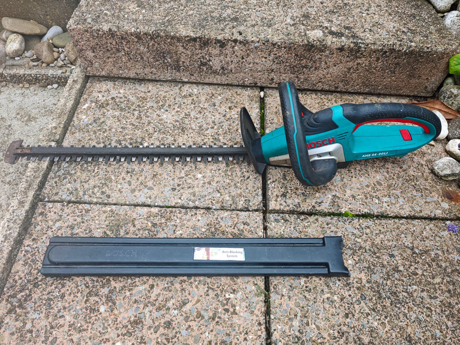 Bosch AHS 54-20 LI Akku Heckenschere (Gebraucht) in Hochwald für CHF 19 ...