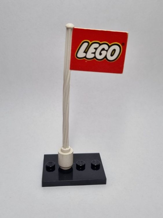 LEGO 777px7ridged White Flag on Flagpole, Wave with Lego (Gebraucht) in ...