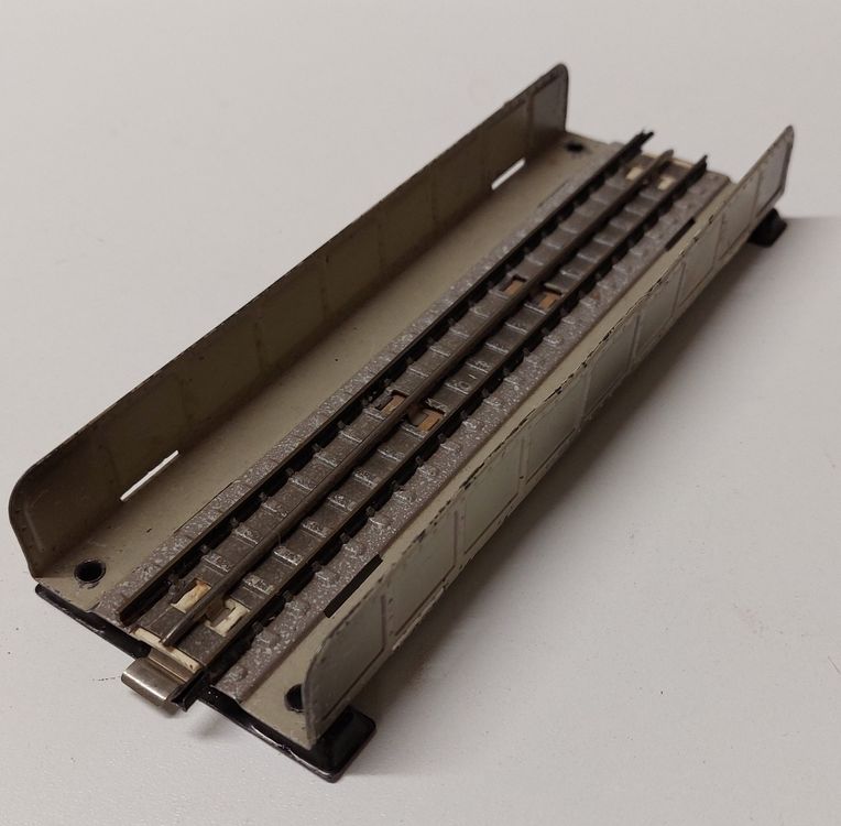 Märklin 465 7161 - Vollträgerbrücken mit Mittelleiter (Gebraucht) in ...