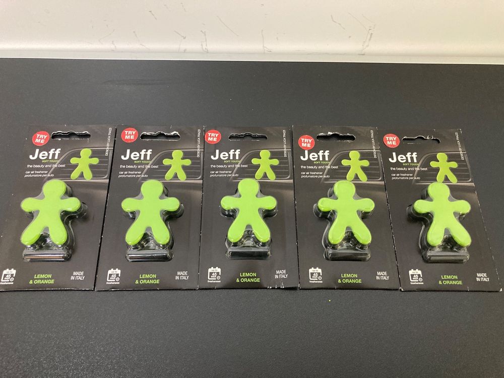 Neu Auto Lufterfrischer Mr&Mrs „Lemon&Orange“ (5x) (Neu und originalverpackt) in Inwil für CHF 8 ...
