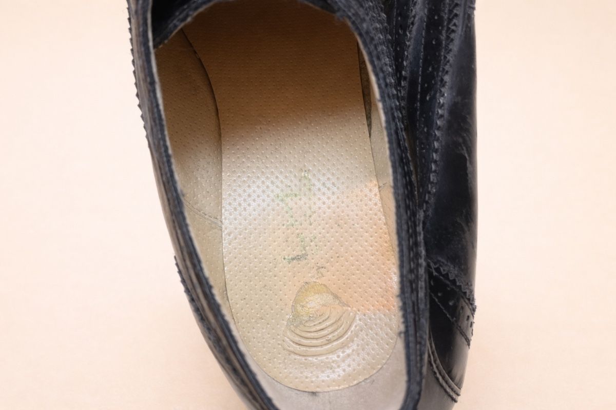 Chaussures derby noires (Gebraucht) in Lausanne für CHF 25 – mit ...