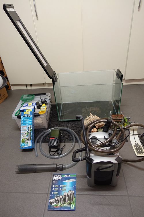 SuperFish Home 60 Aquarium startbereit (Gebraucht) in Arth für CHF 50 ...