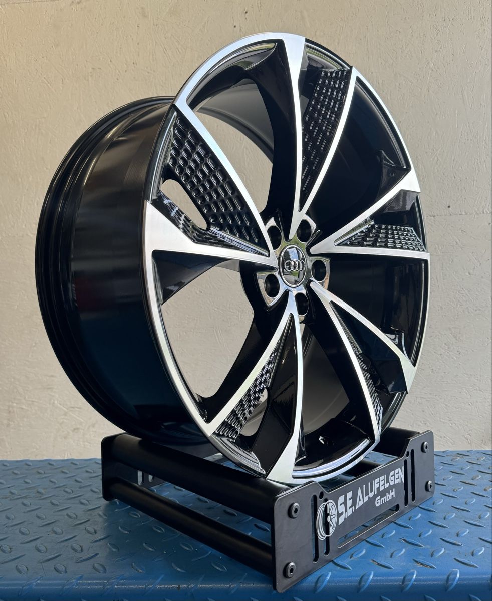 22 Zoll Felgen Audi Q5 SQ5 Q7 (Neu und originalverpackt) in Aristau für ...