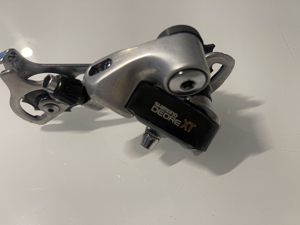 Shimano Deore XT RD-M735 Schaltwerk (Gebraucht) in Giubiasco für CHF 49 – nur Abholung auf ...