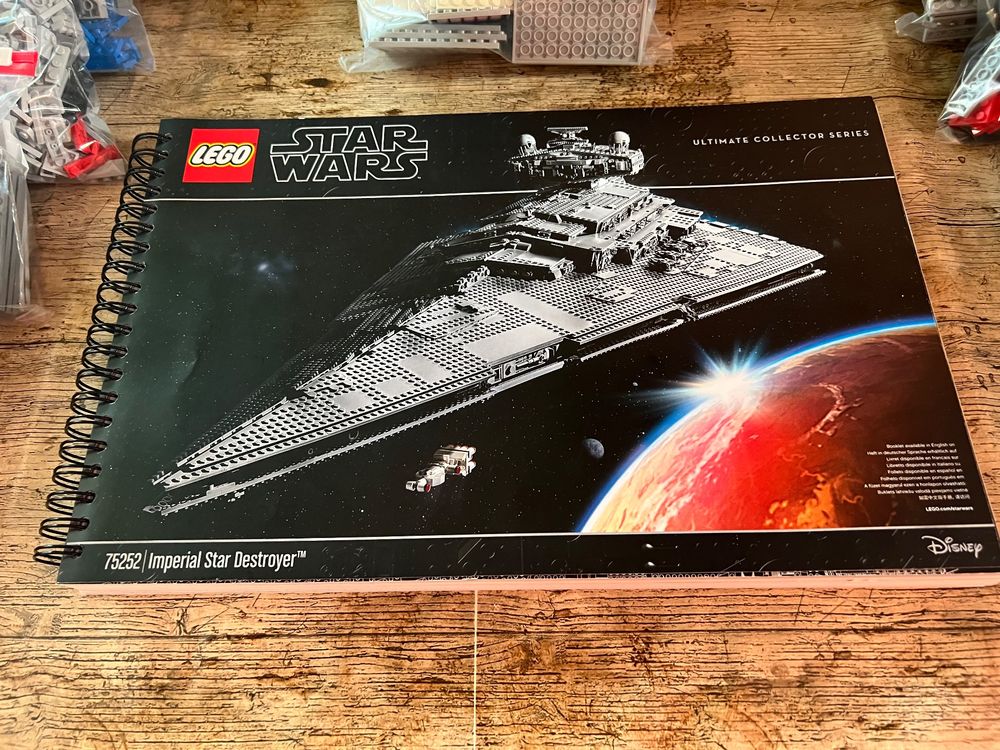 Lego 75252 Imperial Star Destroyer (Gebraucht) in Zweisimmen für CHF ...