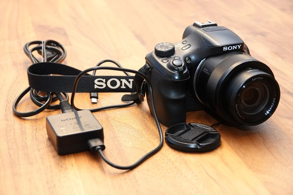 Bridgekamera Sony HX400V (Gebraucht) in für CHF 150 – mit Lieferung auf ...