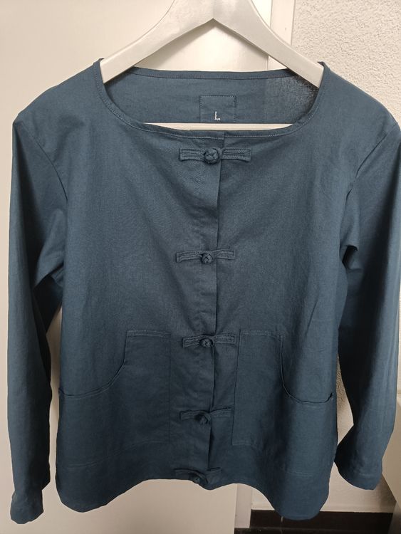 Bluse mit Froschknöpfe S (Gebraucht) in Sarnen für CHF 25 – mit ...