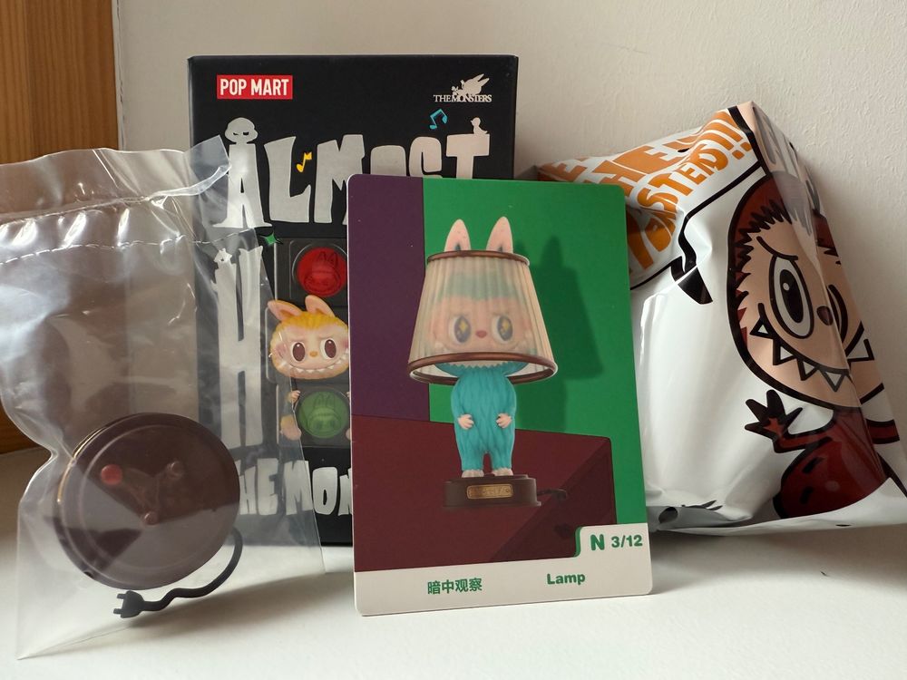 Labubu Almost Hidden The Monster Authentic “LAMP” (Neu (gemäss ...