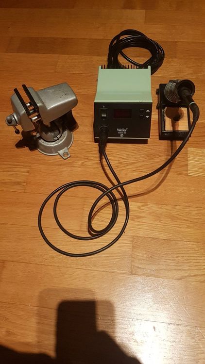 Lötstation Weller WSD 80 + Schraubstock | Kaufen auf Ricardo