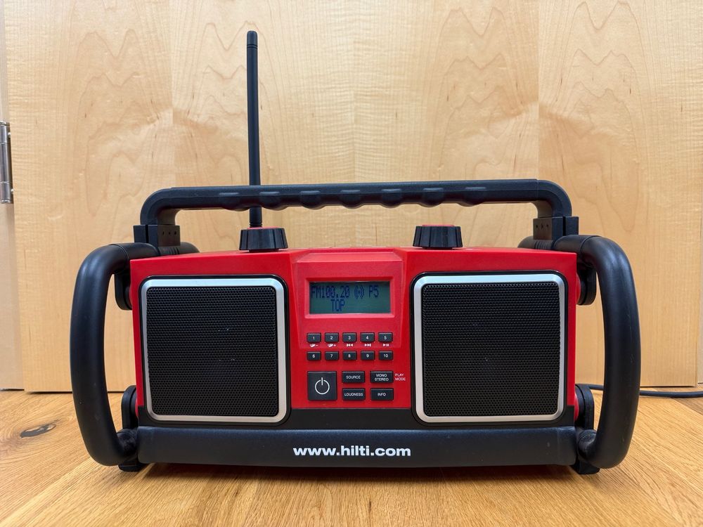HILTI BAUSTELLEN RADIO Analog Stereo mit USB-Anschluss (Gebraucht) in ...