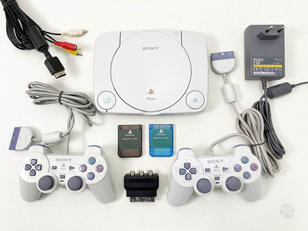 Sony PSone Playstation 1 PS One Konsole + 2 Controller (Gebraucht) in ...