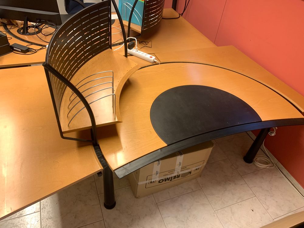 SITAG Bürotisch mit aufgesetztem Regal Abverkauf (Gebraucht) in Zollbrück für CHF 1 – nur ...