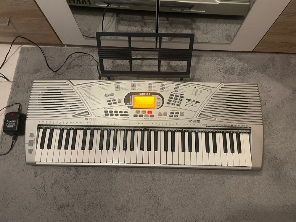 FARFISA Keyboard TK 78 E-Piano (Gebraucht) in Aarwangen für CHF 1 – mit ...