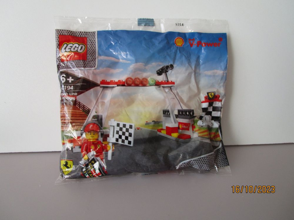 LEGO FERRARI SHELL FINISH LINE & PODIUM POLYBAG - 40194 (Neu und ...