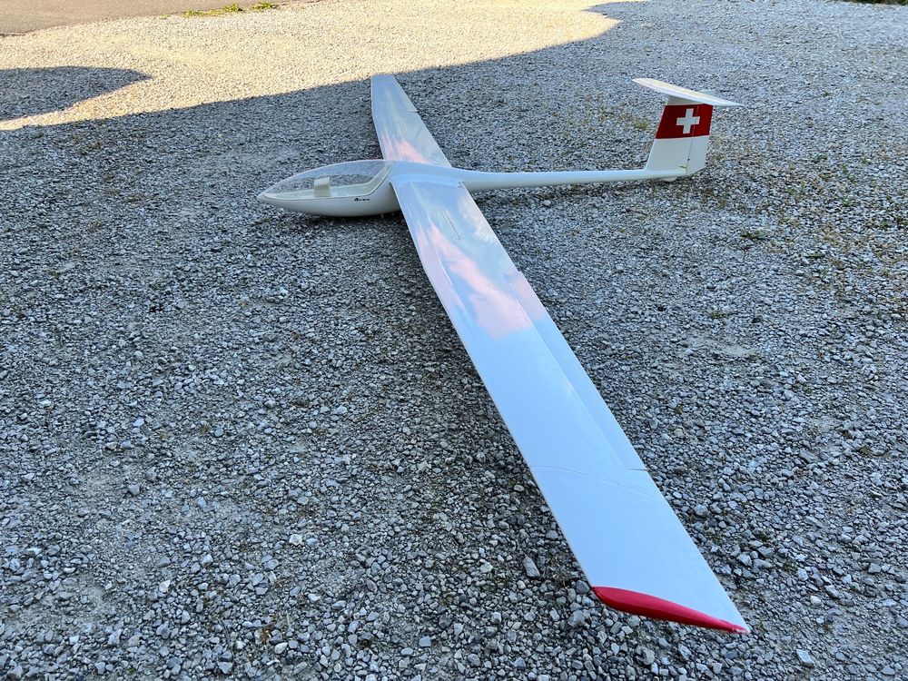 DG-600 von Multiplex (Defekt) in für CHF 3 – nur Abholung auf Ricardo ...