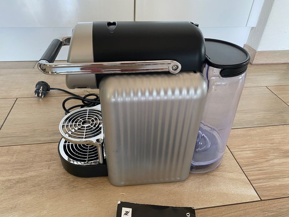 Machine à café Nespresso professionnelle Zenius ZN 100 Pro (D'occasion ...