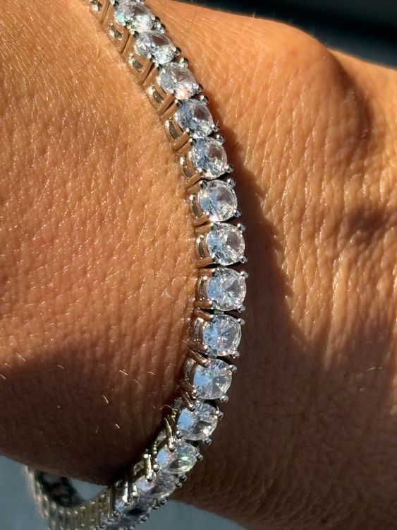 ️🍀 ️ 20,5 cm Zirkonia Armband Farbe Silber ️🍀 ️ (Gebraucht) in Biel ...