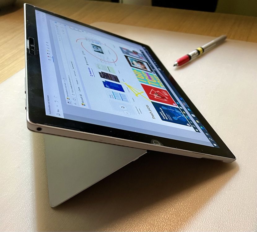 Surface Pro 4 , mit Tastaturcover und aktivem HP Stift (Gebraucht) in für CHF 87 – mit Lieferung ...