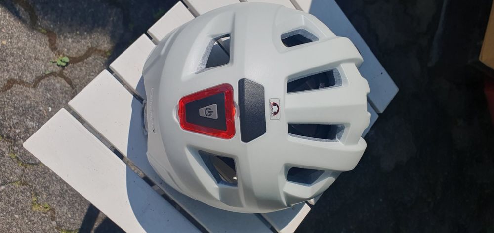 1x Velo Helm "Bikemate" weis | Kaufen auf Ricardo