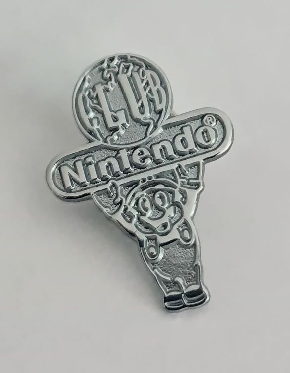 Seltener Nintendo Club Anstecker Pin Badge Mario Silber (Neu und ...