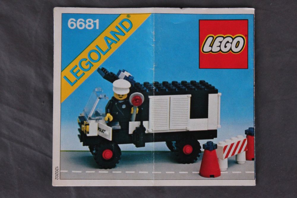 Altes Lego Set 6681, Polizeilastwagen, aus dem Jahr 1981 | Kaufen auf ...