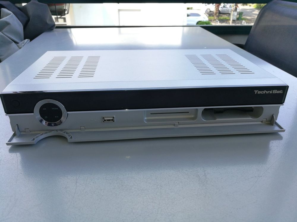 TechniSat DigiCorder S2 Satelliten-Receiver (Gebraucht) in Sedrun für ...
