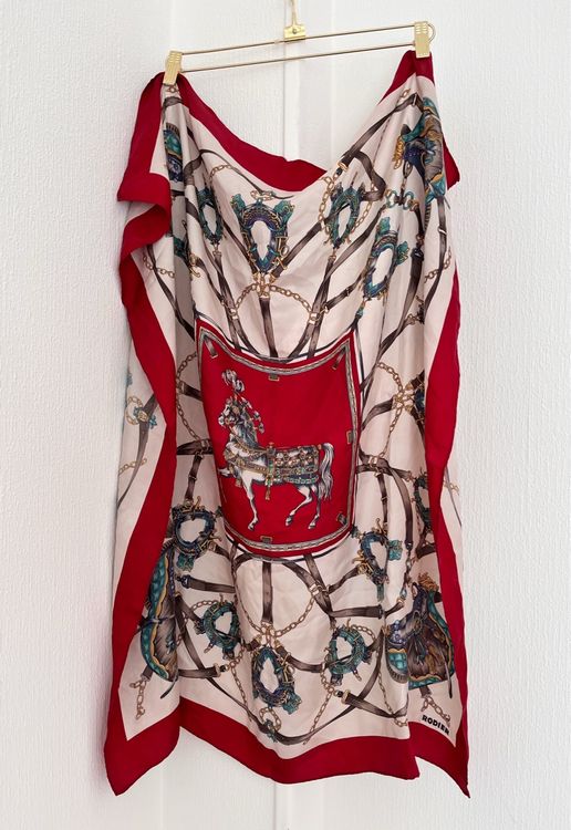 Vintage Rodier Paris Silk Scarf, Horse and Carriage Design (Gebraucht ...