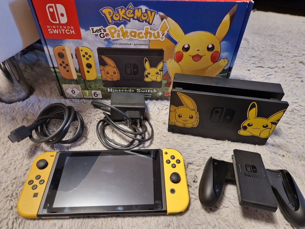 Nintendo Switch Pokemon Edition + lets go pikachu spiel | Kaufen auf ...