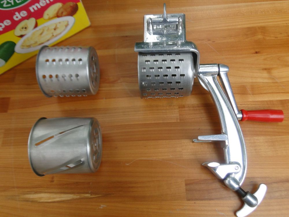 Raffel von Zyliss mit 3 Trommeln und Schachtel (Gebraucht) in Mellingen ...