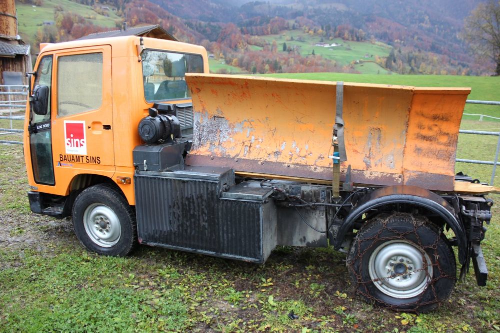 Unimog UX 100 (Gebraucht) in Rufi für CHF 3000 – nur Abholung auf ...