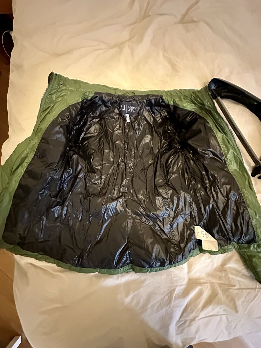 Veste femme mi-saison Armani Jeans taille XS,verte. (D'occasion) à ...