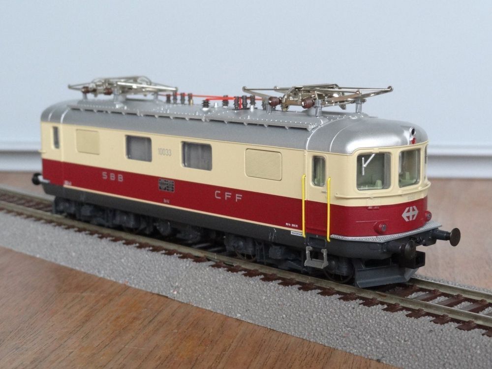 H0 TRIX SBB Re 4/4 I TEE NEU! | Kaufen auf Ricardo