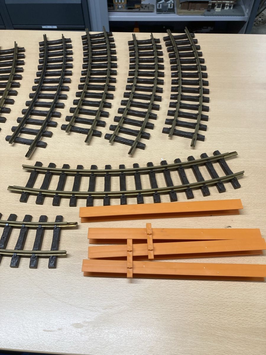 LGB Geleise Radius 2 (Gebraucht) in Niederuzwil für CHF 76 – mit ...