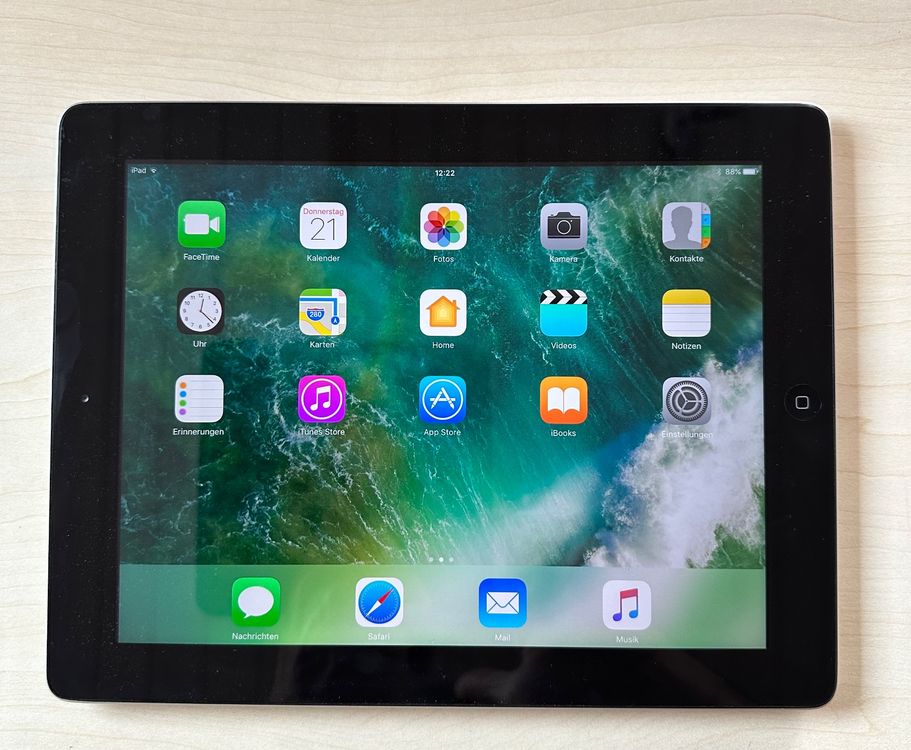 Apple iPad Gen.4 (Gebraucht) in Buchs SG für CHF 33 – mit Lieferung auf Ricardo kaufen
