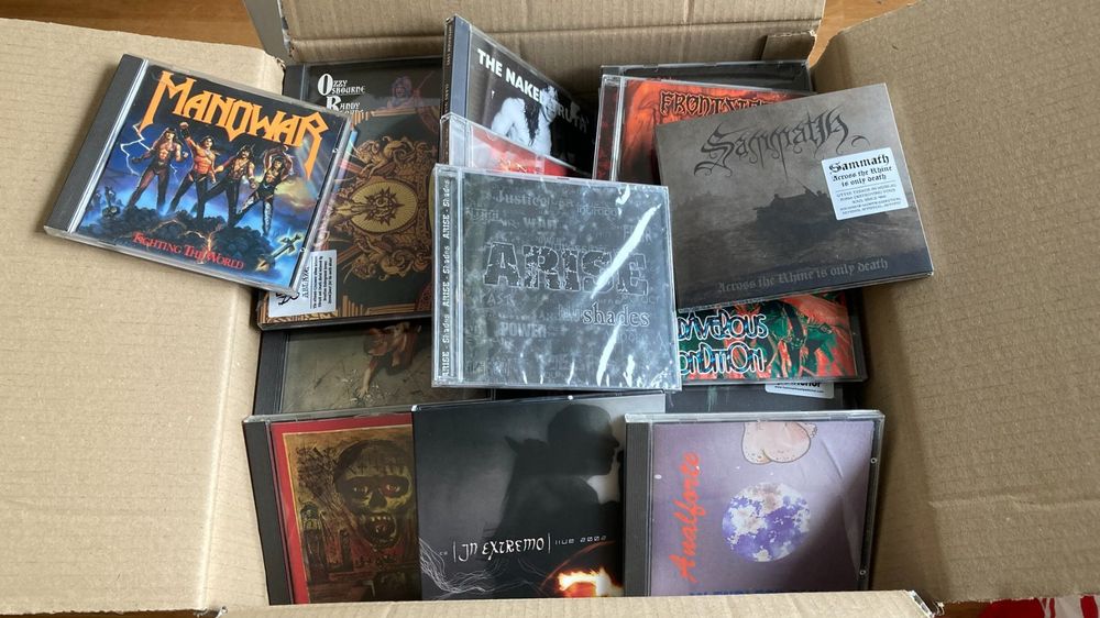 Ca. 120 CD HEAVY METAL HARD ROCK BLACK DEATH DOOM vieles neu (Gebraucht ...