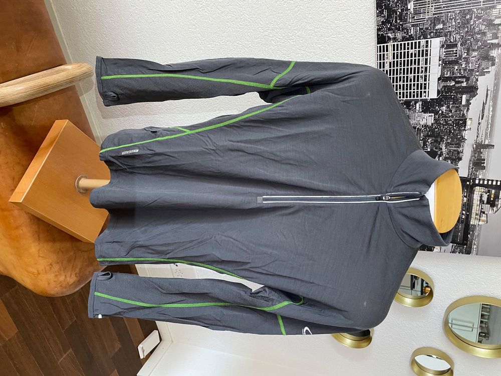 Icebreaker set (Gebraucht) in Boll für CHF 69 – nur Abholung auf ...