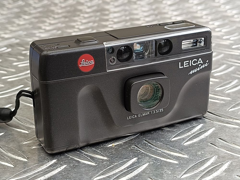 LEICA MINI mit Elmar 3.5 35mm - Edle Kompaktkamera für Film | Kaufen auf Ricardo
